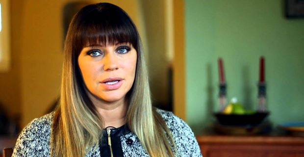 Sexual assault victim Brenda Tracy speaks to A&M athletes