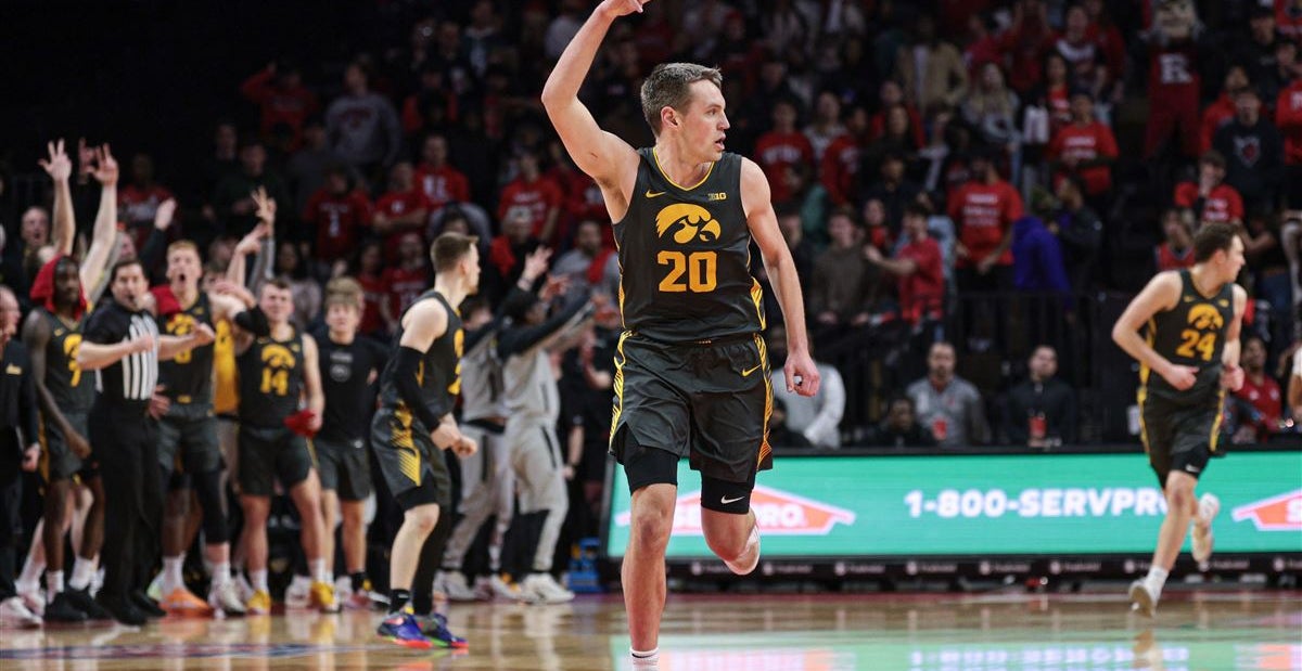 Three Keys and a Pick: Iowa at Illinois