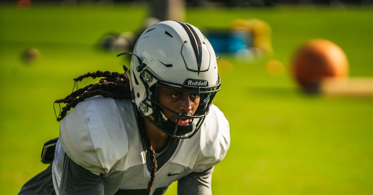 New York Giants select UCF cornerback Aaron Robinson in third round