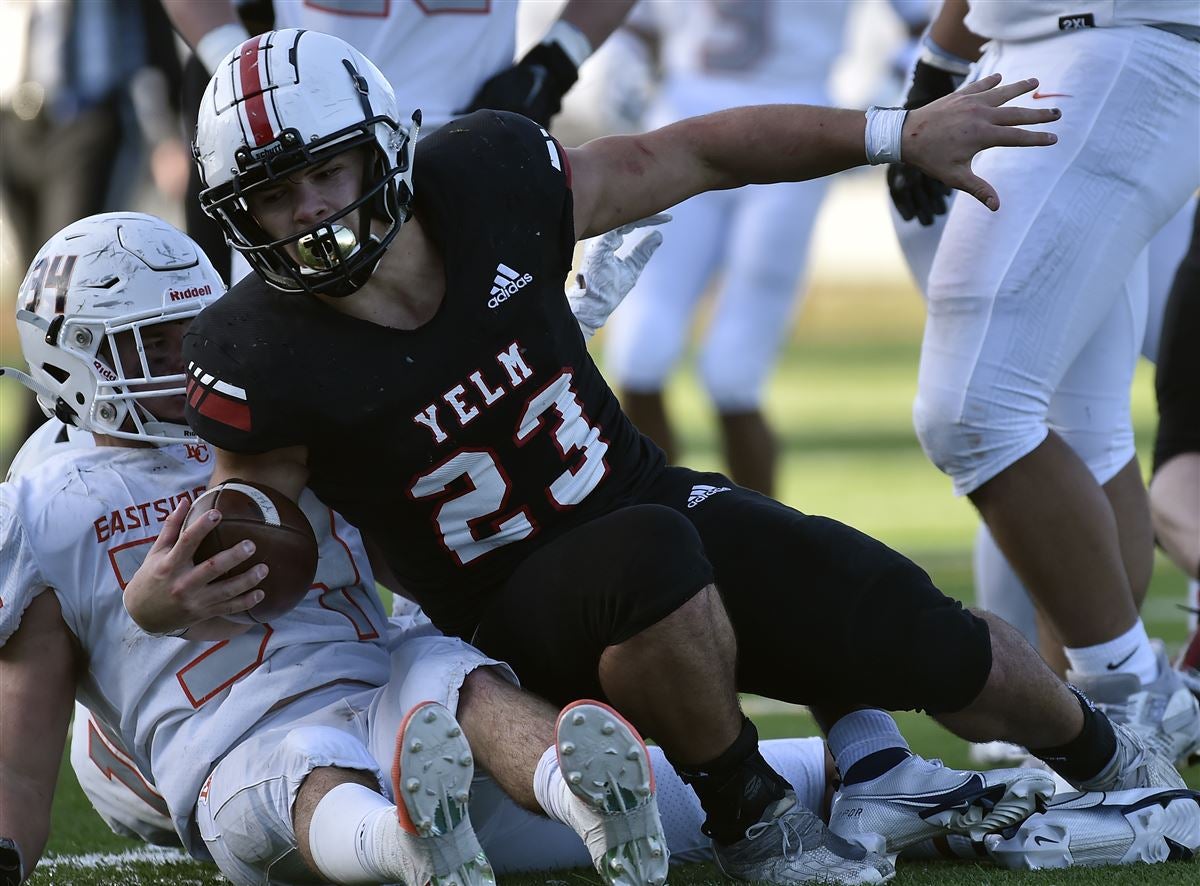 PHOTO GALLERY: Yelm Defeats Eastside Catholic, Win 3A State Championship