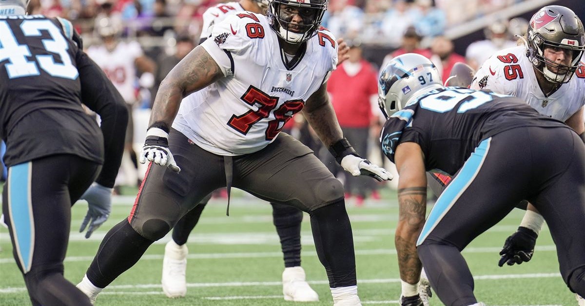 Tristan Wirfs injury update: Buccaneers RT could play in NFC Divisional ...