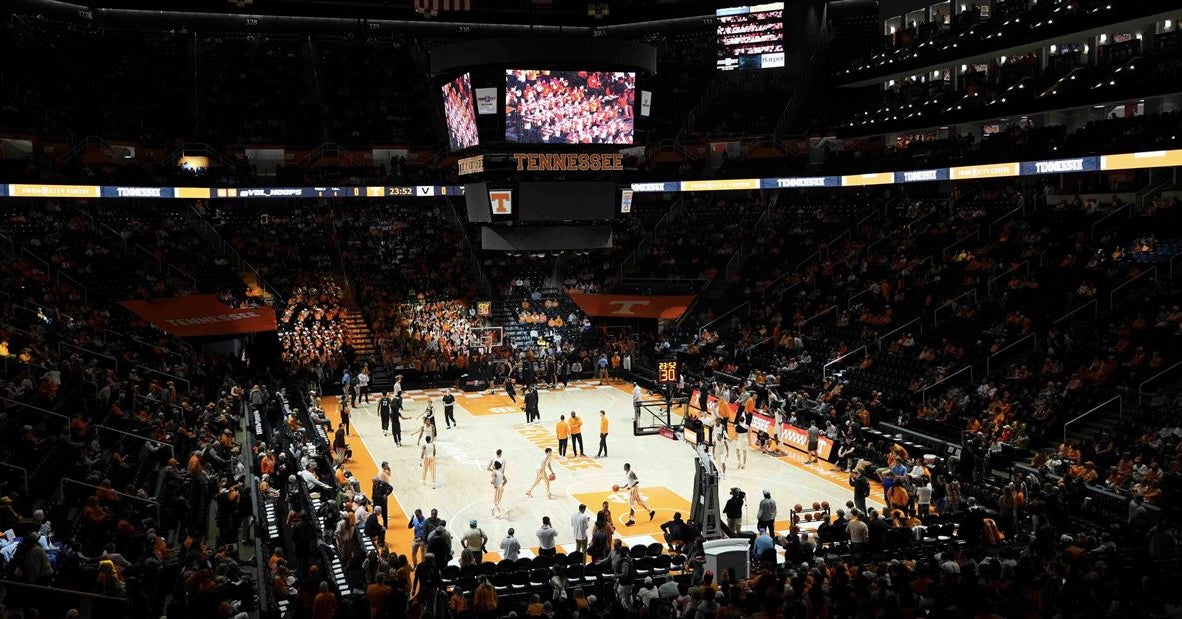 Radio color analyst Bert Bertelkamp to retire at end of Tennessee ...