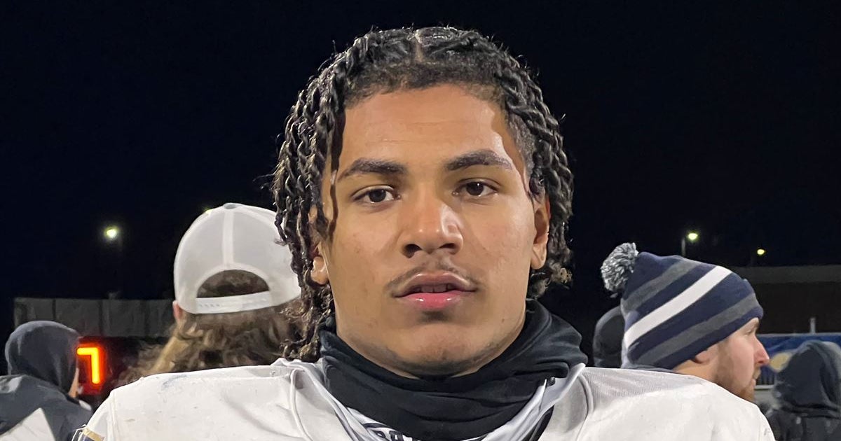 Game highlights of South Carolina 2023 wide receiver commit Tyshawn Russell