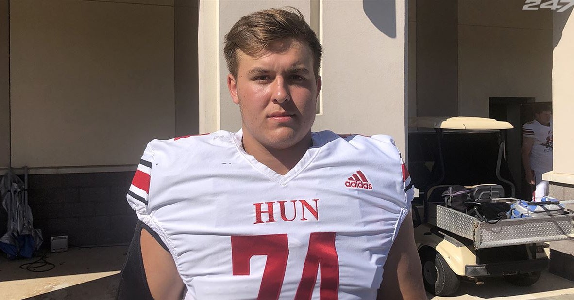 2025 offensive lineman Nathan Pahanich commits to Wake Forest