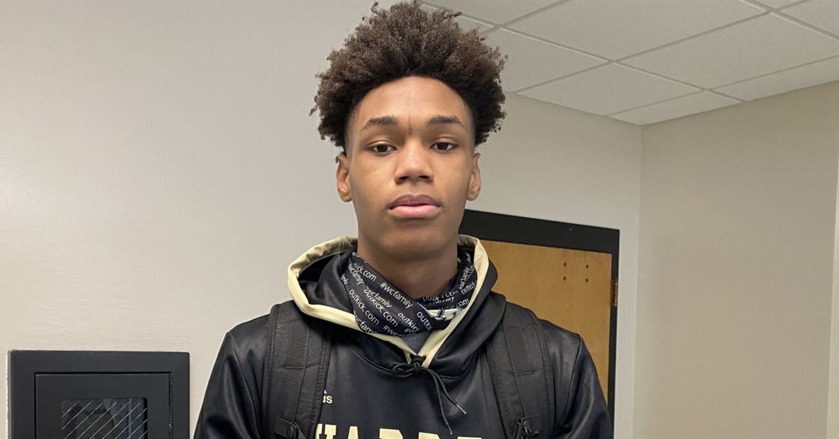 Tae Davis starts year strong, talks upcoming college decision