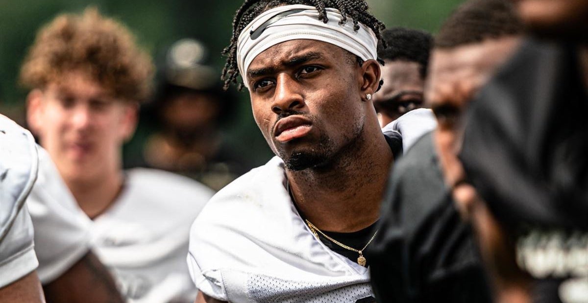 Cornerback Mekhi Blackmon enters the transfer portal