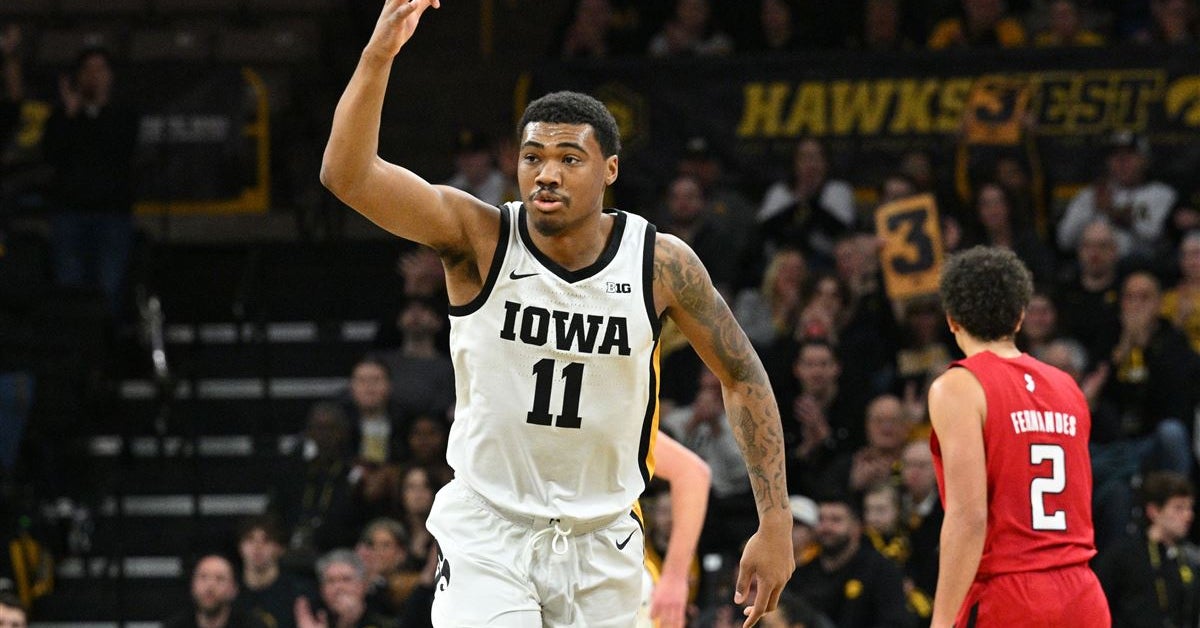 Iowa Basketball: Tony Perkins to enter NCAA Transfer Portal