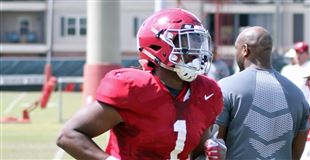 Ben Davis, Alabama, Inside Linebacker