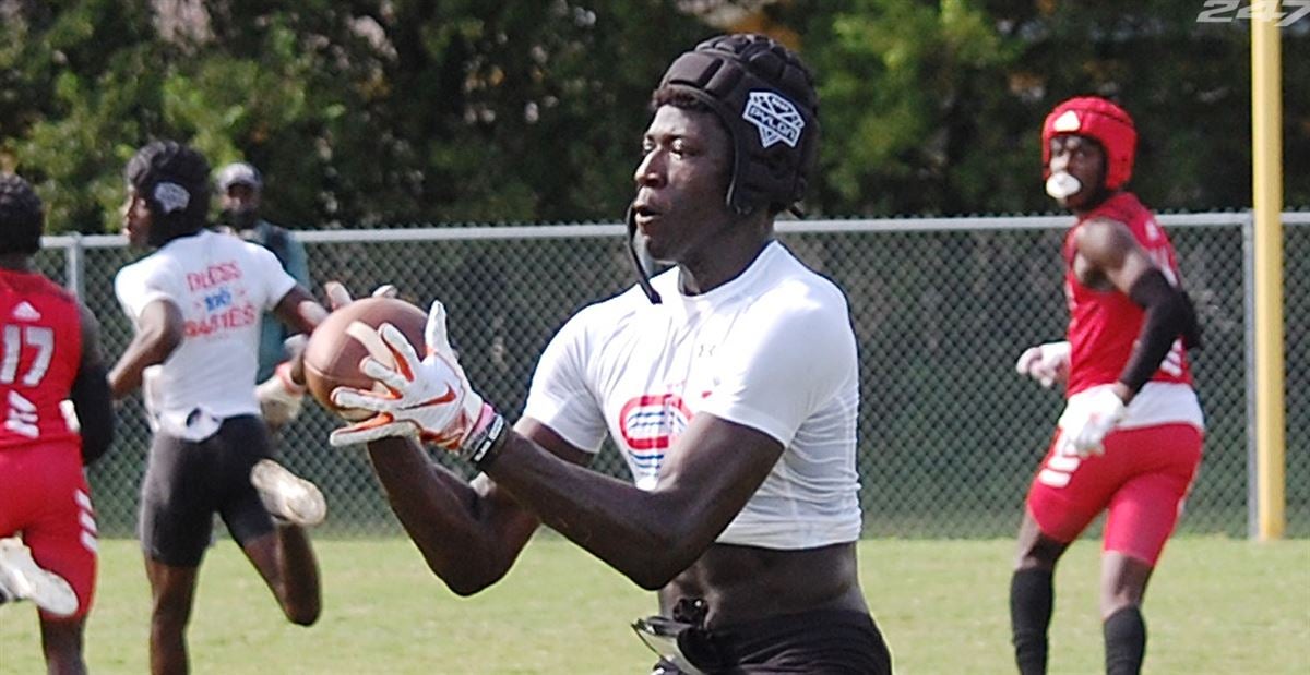 No. 1 TE Jaleel Skinner names top five