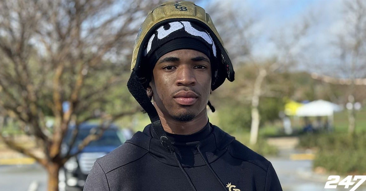 2026 four-star DB Zelus Hicks views Florida as a top five option after ...