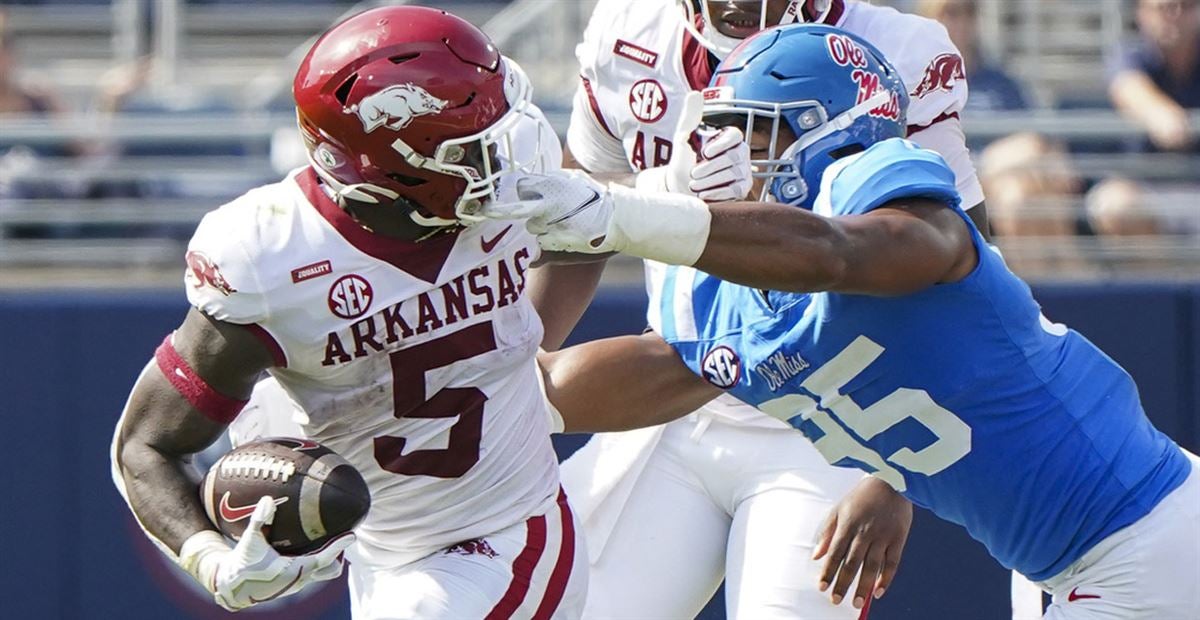 Can Arkansas offense win a shootout in Oxford?