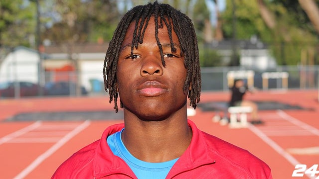 FB Recruiting Latest News & Related Headlines