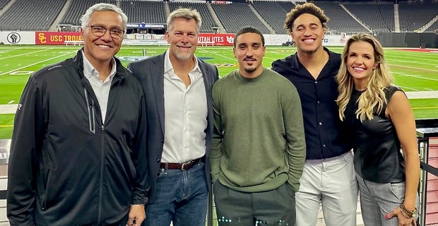 Ron Stone Jr. announces he will return to WSU for sixth year