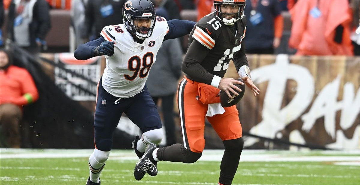 Bears defense comes up big, showcases toughness, grit on the road