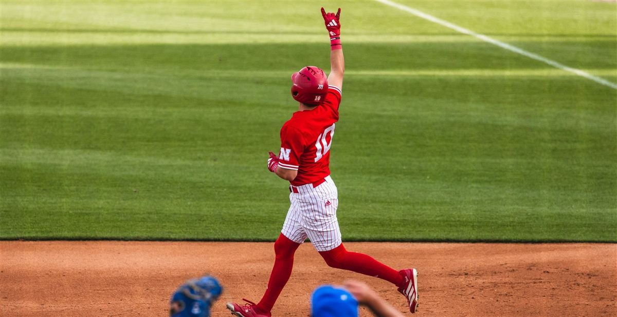 Husker bullpen shuts down Creighton, takes season series