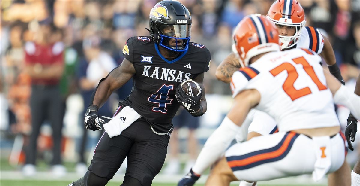 Quick recap: Kansas defeats Illinois to improve to 2-0