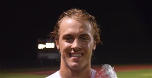 Noah Sanders, Apple Valley, Pro-Style Quarterback