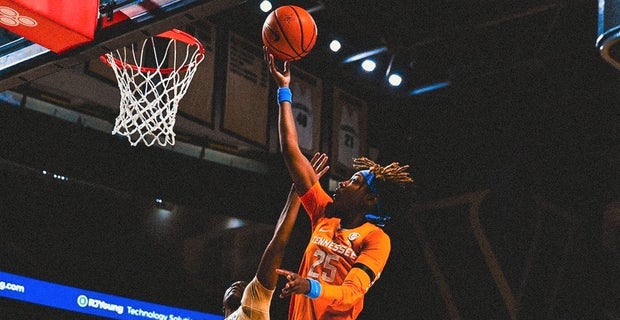 QUICK TAKE: Jordan Horston enters rarefied air for Lady Vols