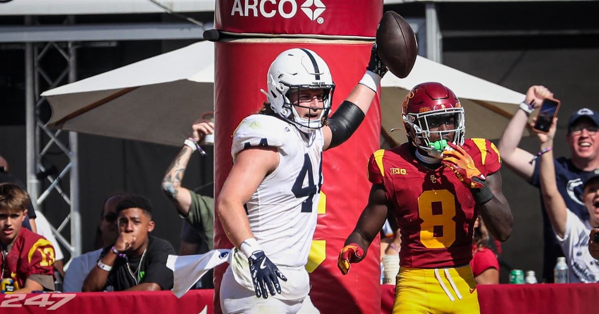 Nittany Lion fans honor Tyler Warren as the Penn State Player of the ...