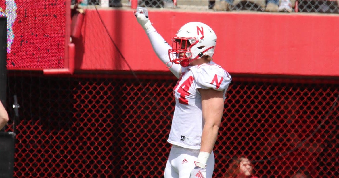 Garrett Nelson determination to improve pass rush among his specific ...