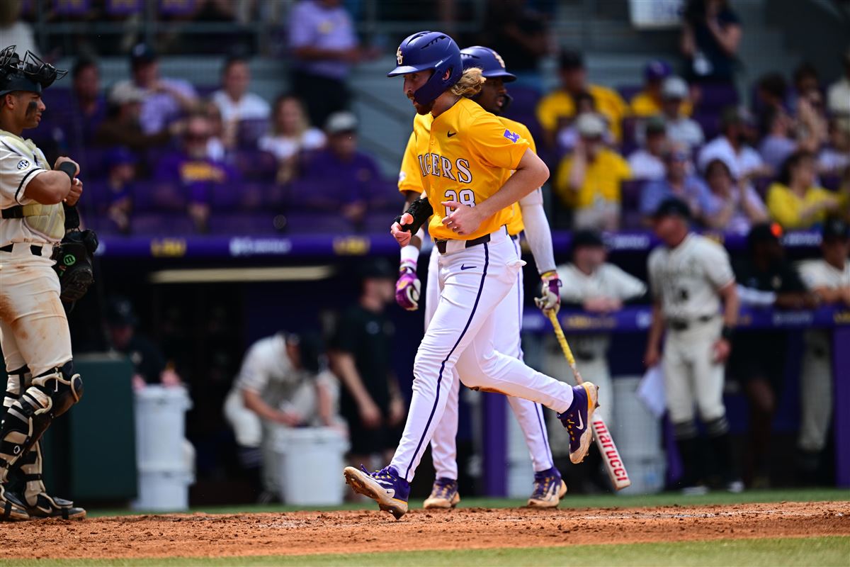LSU baseball enters a crossroads after embarrassing Saturday loss to ...