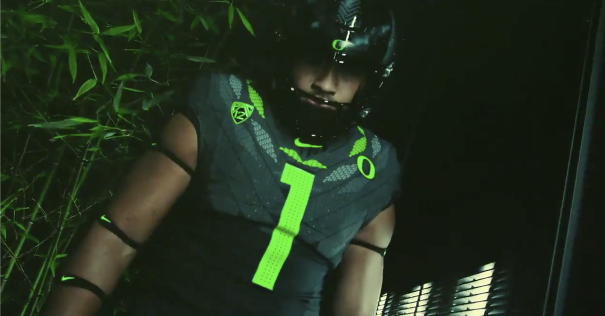 The Rock 'loves' meaning behind Oregon's Polynesian uniforms