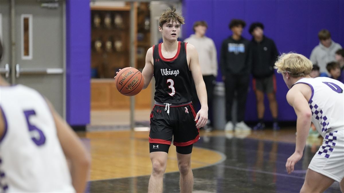 WATCH: 2026 Guard Josh Manchester Drops 30 Points