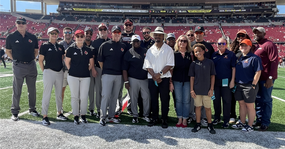 Former Virginia RB Perris Jones honored at Louisville game after ...
