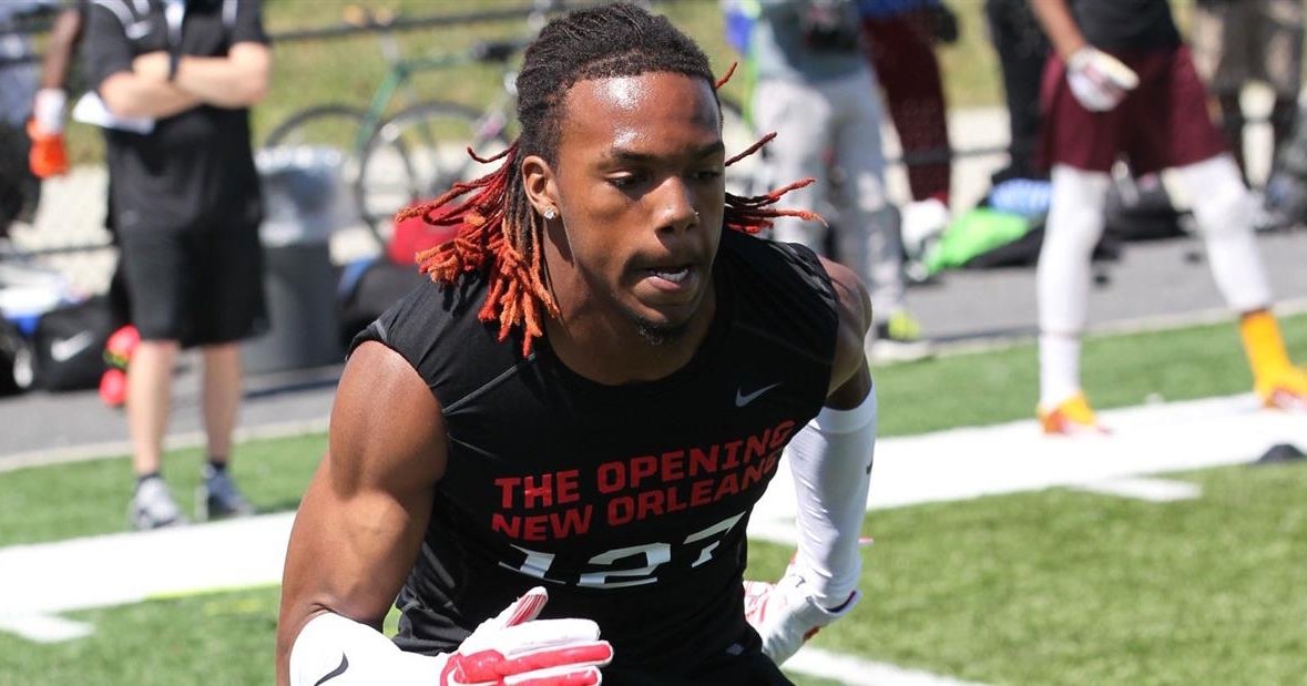 Top recruit Christian Wallace gets Longhorns hair design