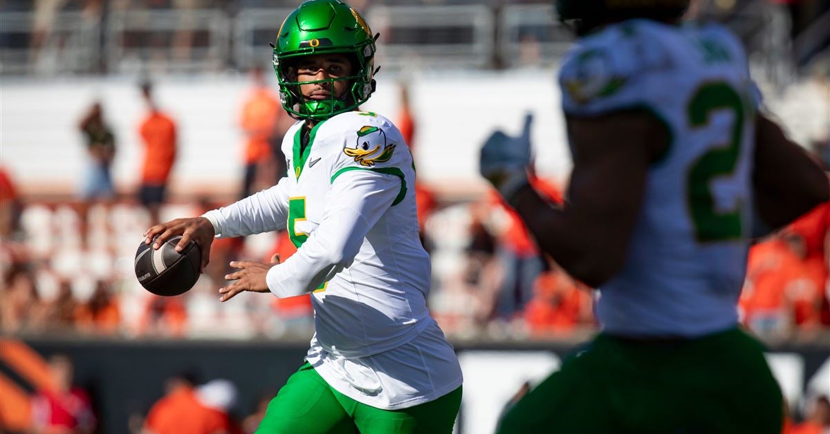 Dillon Gabriel on Oregon's QB situation in 2025: 'They're in a great spot'