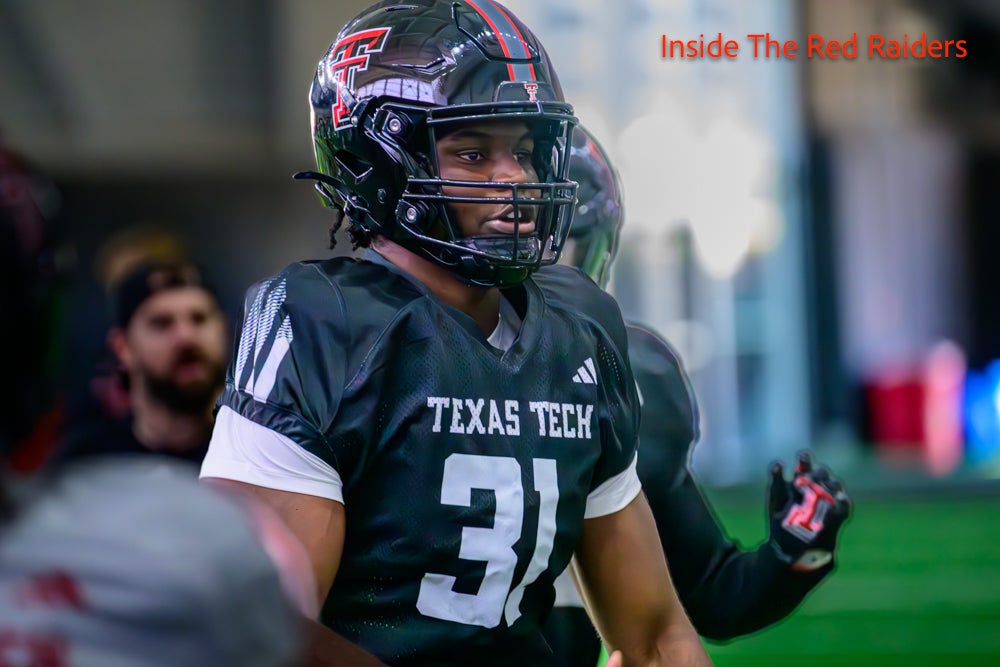 A First Look At 4 Star OLB David Bailey