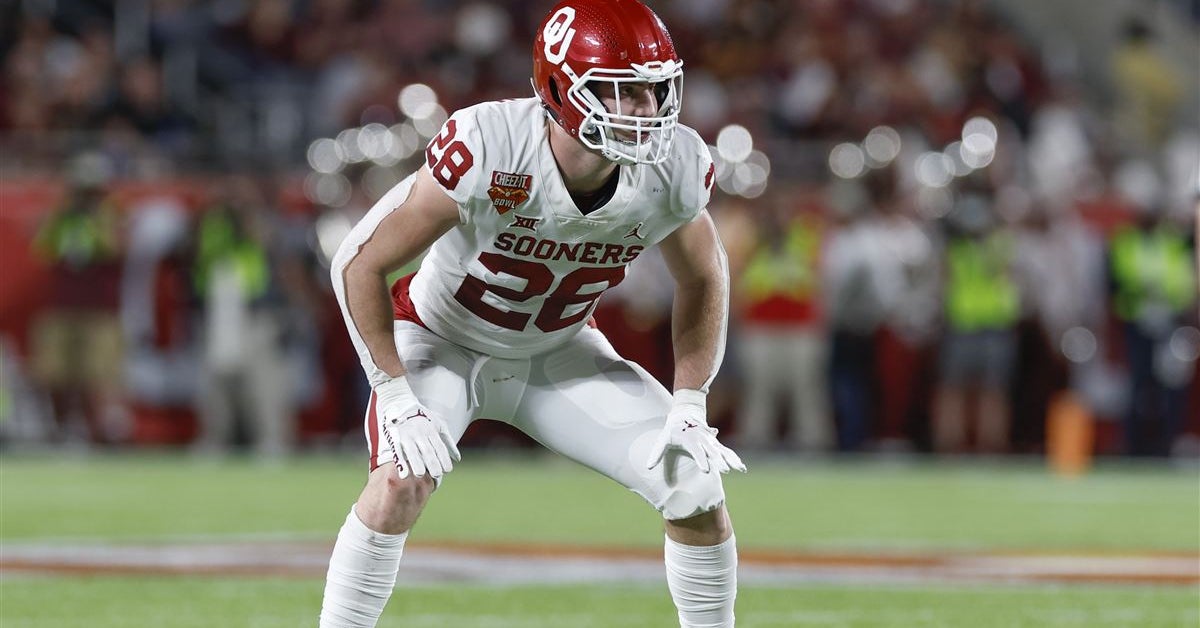 How Danny Stutsman is embracing the role as leader of the OU defense