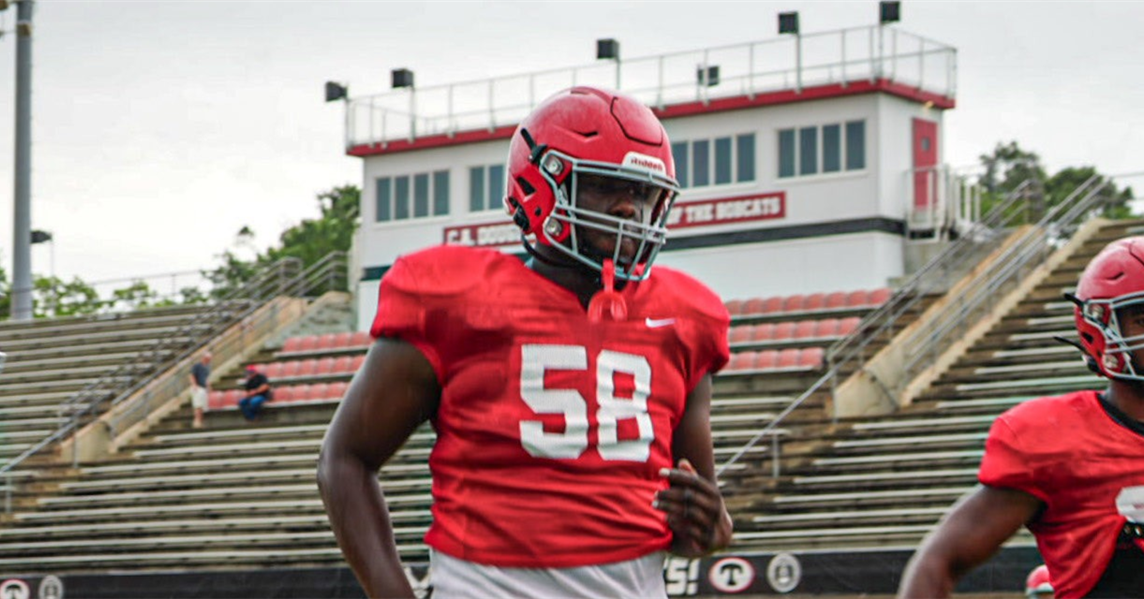Defensive lineman Davon Young discusses why he chose to be a Bulldog