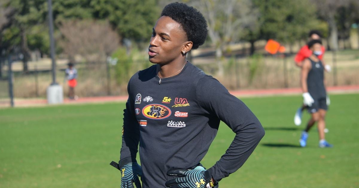 Elite WR Evan Stewart includes Texas A&M in top group