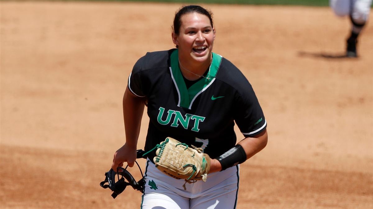 Oklahoma softball signs North Texas transfer Hope Trautwein