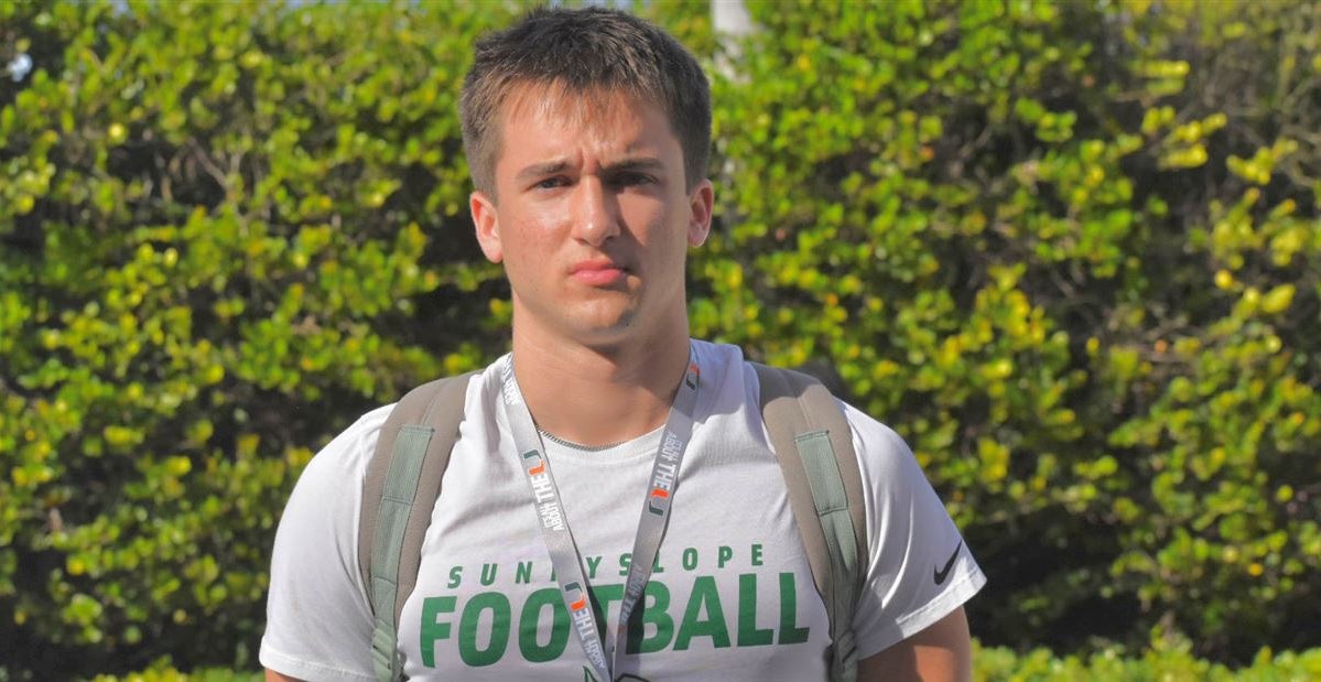 National Signing Day: Oregon inks 3-star QB Luke Moga
