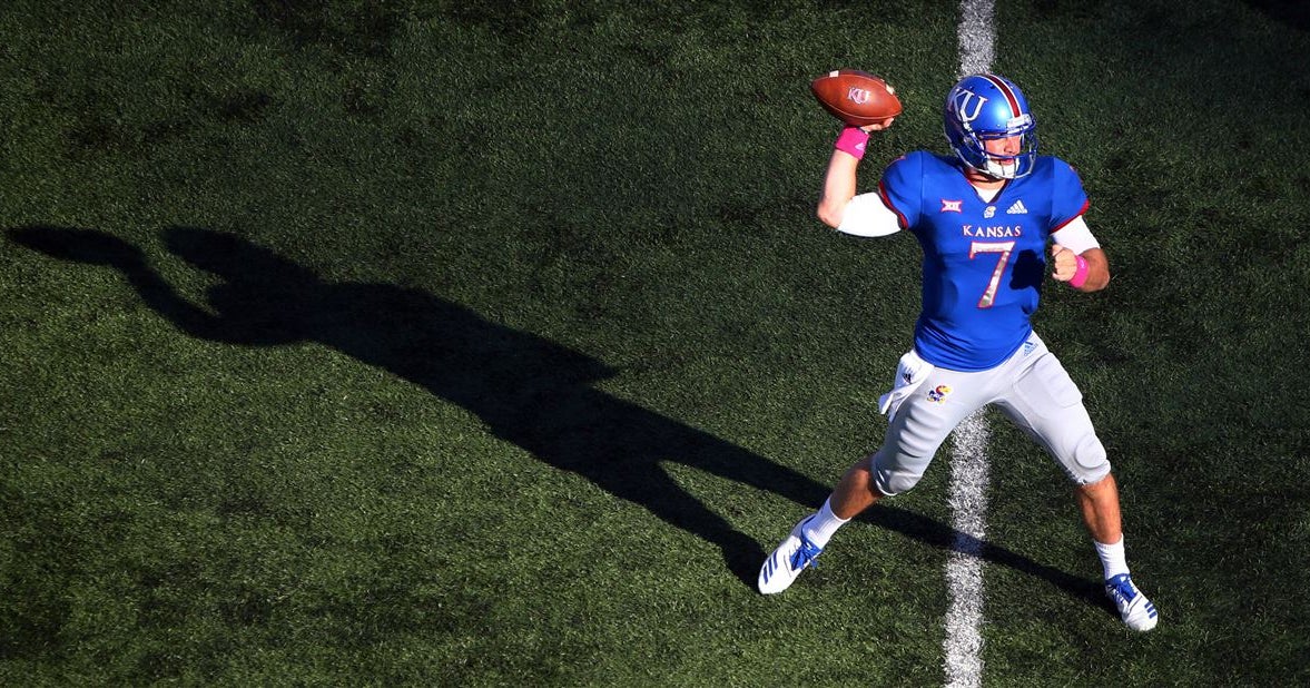 Peyton Bender got teammates 'amped up' on rare 3rd down scramble