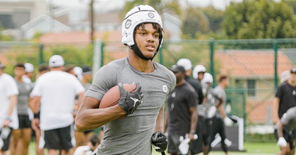 Top247 WR Jayden Gibson becomes first to sign in Brent Venables era