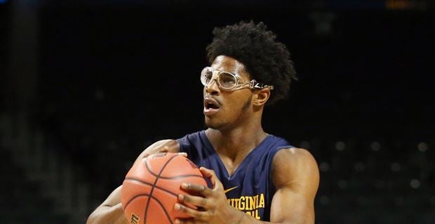 Devin Williams Signs Professionally