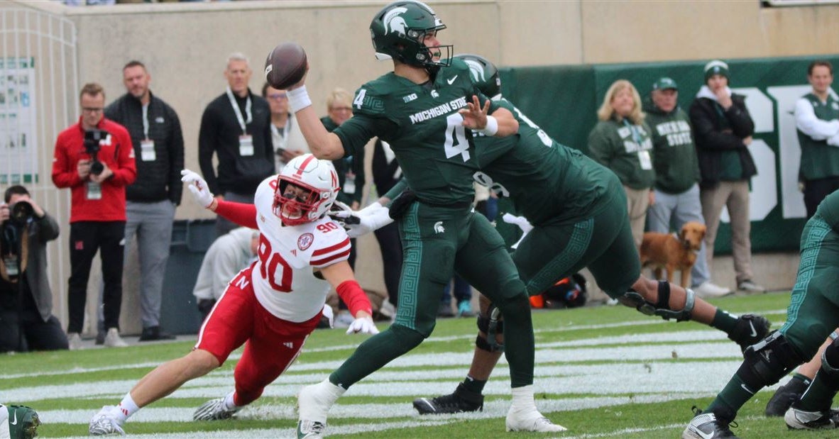 Michigan State players sing ‘Victory for MSU’ after the Spartans ...