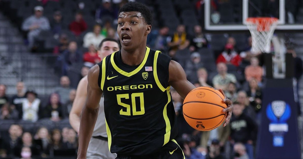 Oregon basketball forward Eric Williams to bypass sixth year of ...