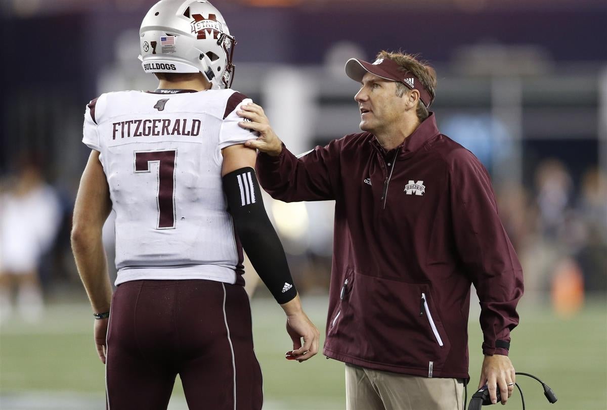 Nick Fitzgerald experiences different scene in spring ball