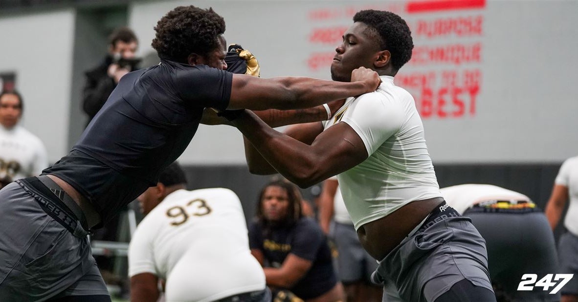 Under Armour Dallas 2025: Top247 OT Felix Ojo, 2027 quarterbacks ...