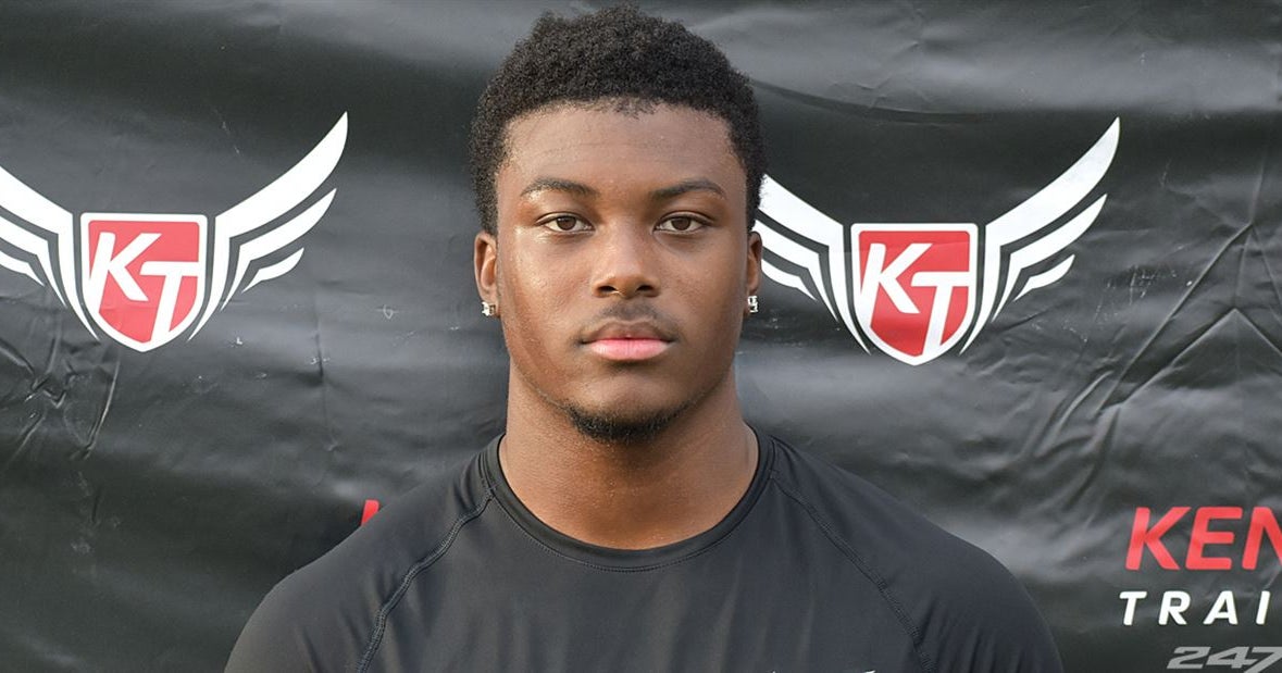 An early look at the recruitment of 2022 DB Zeke Berry
