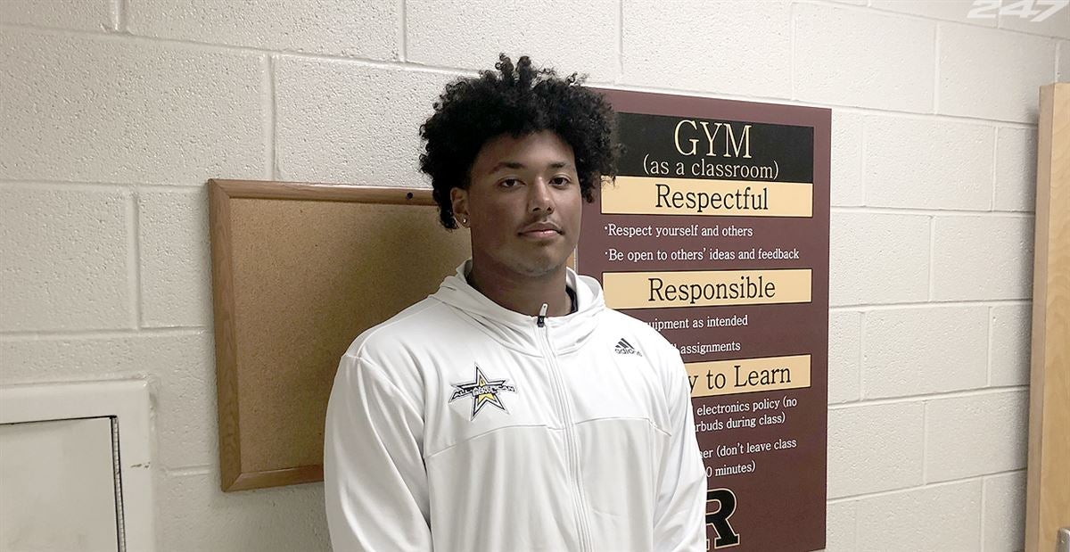 Top 50 DL Daevin Hobbs previews Friday announcement