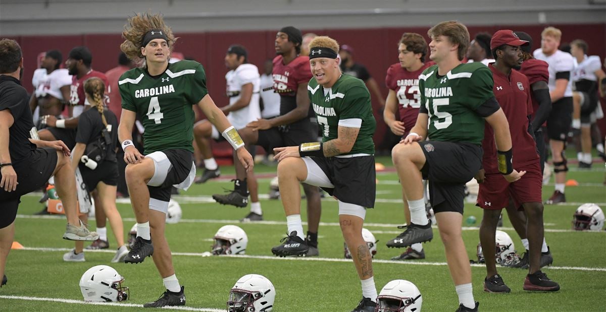 Two more quarterbacks leaving the program