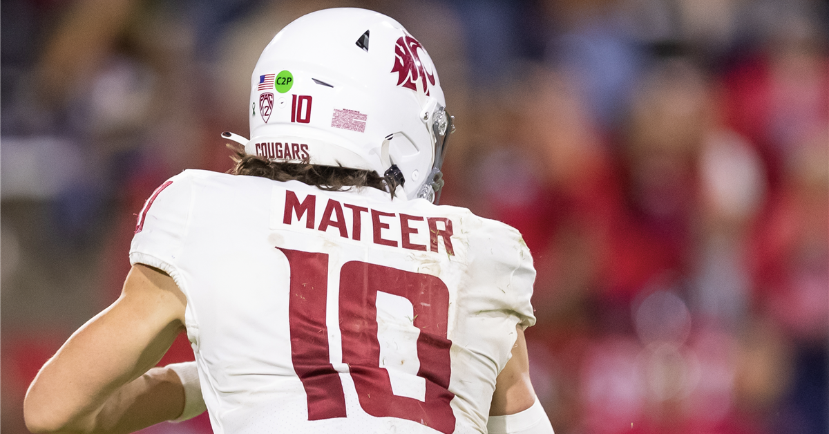 'Army of Cougs' fought hard to keep John Mateer at Washington State