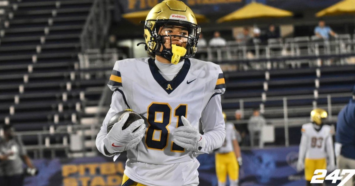 Q&A With Five-Star WR, Notre Dame Target Julius Jones Jr.: On Legacy ...