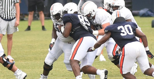Pegues says he likes new role on Auburn's defensive front