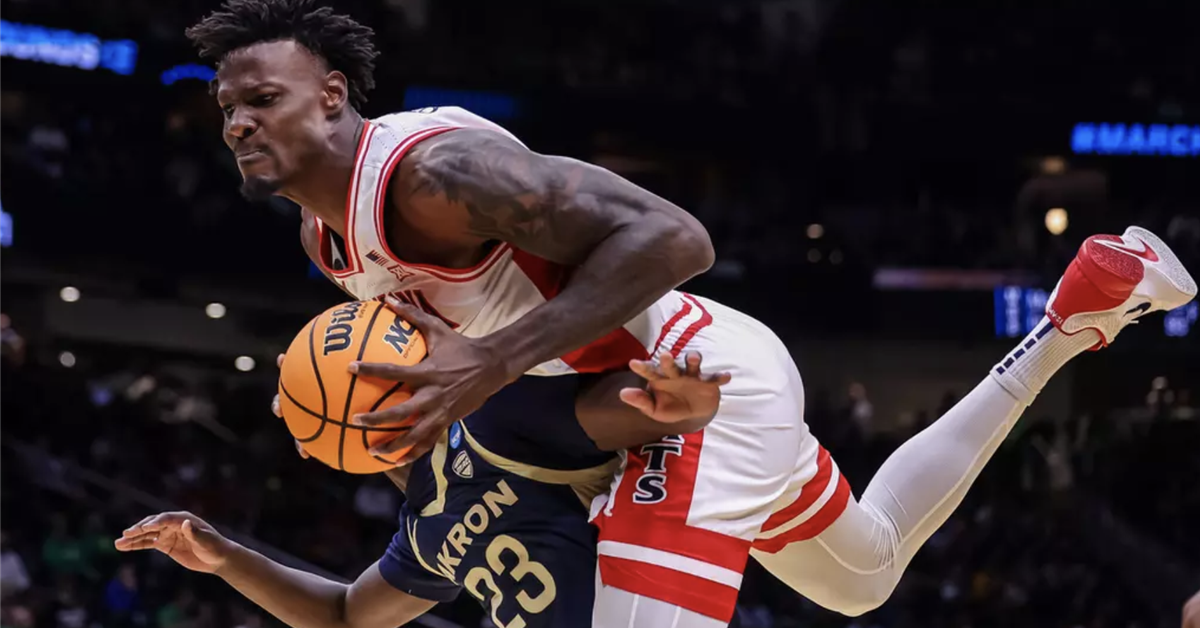 Arizona center Emmanuel Stephen to enter transfer portal